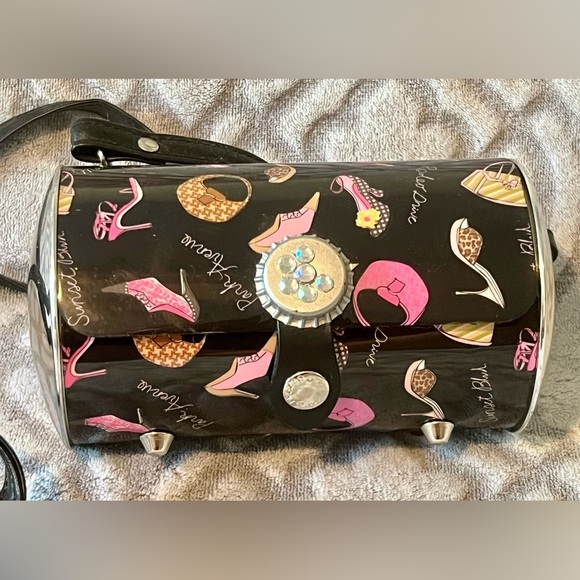 Unbranded | Bags | Vintage Style Shoe Print Cylinder Purse Black Patent ...